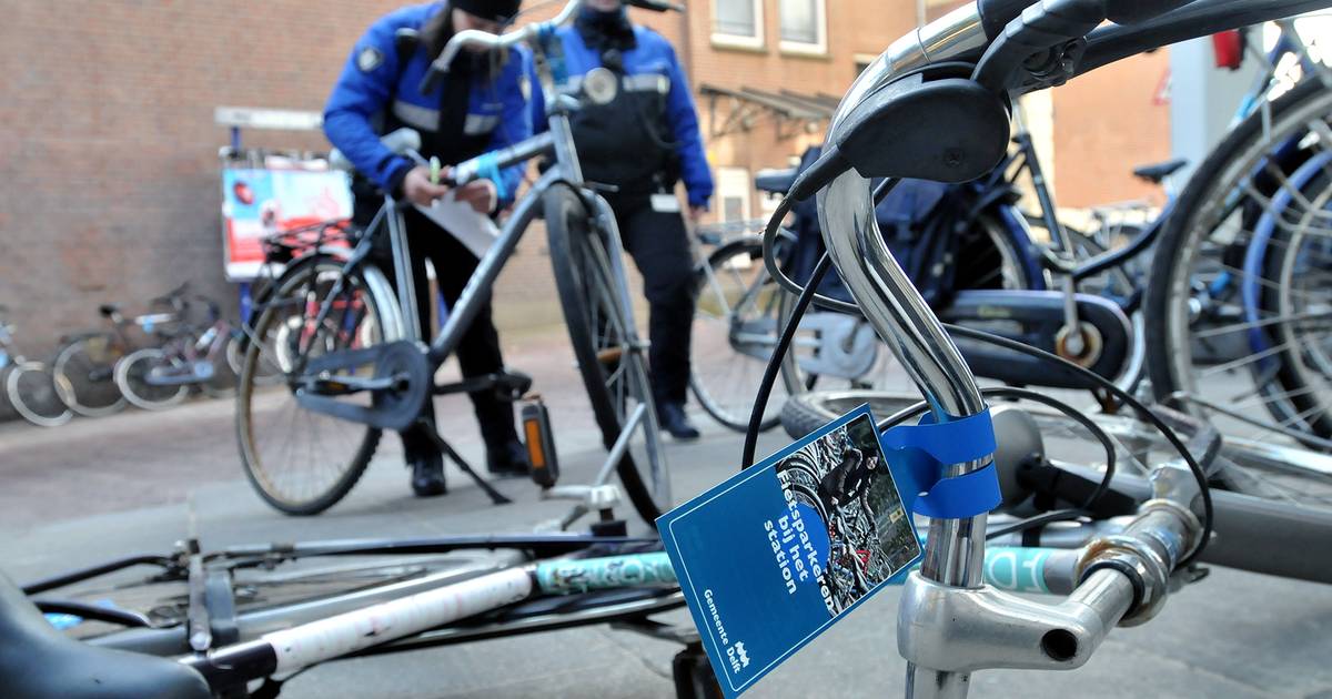 'Ach meneer, mag ik mijn fiets alstublieft terug?' | Delft | AD.nl