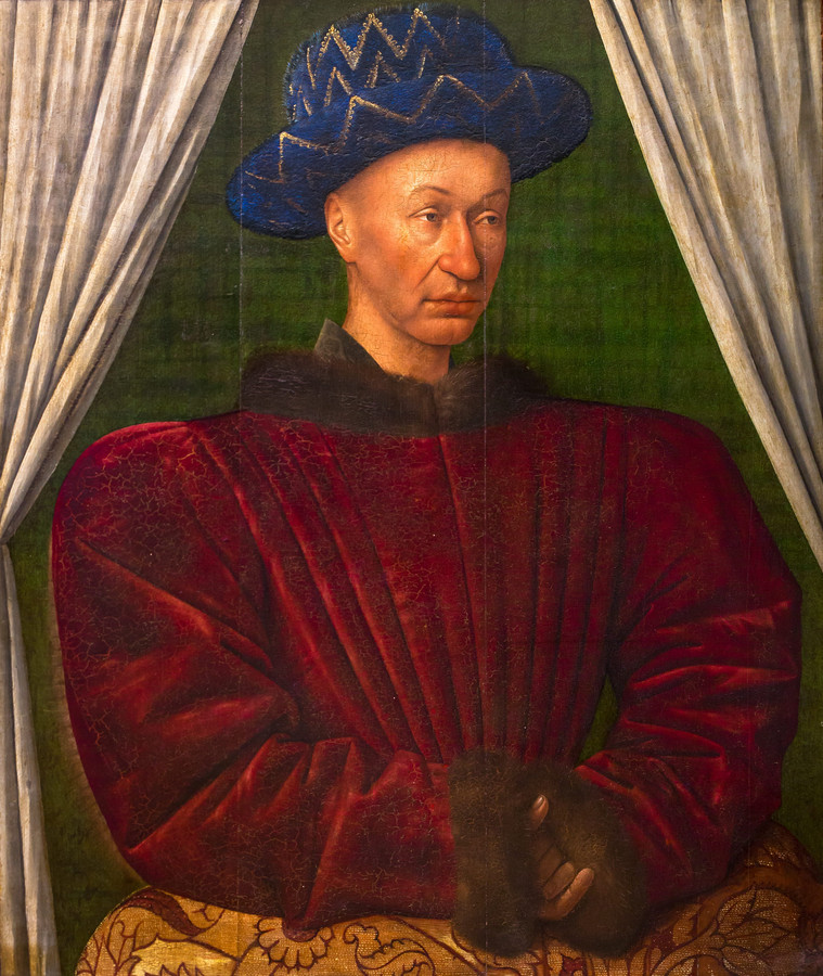 PORTRET. Uitvindster van het decolleté, eerste officiële minnares, nu ...