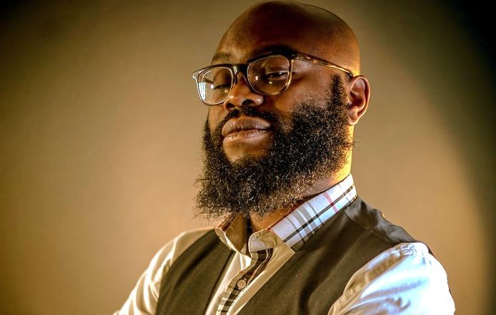 Stadsdichter Kibi wil Antwerpenaar terug warm krijgen voor literatuur ...