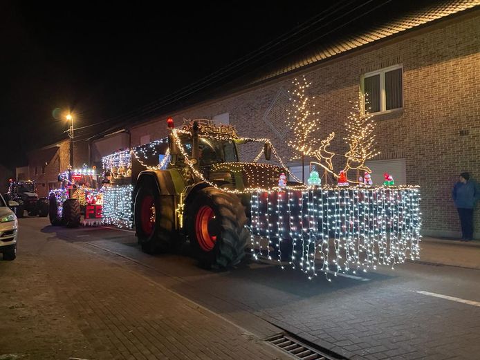 Derde Kerstrun met tractoren op tweede kerstdag | Haacht | hln.be
