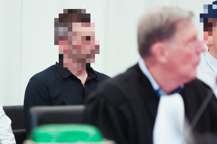 Stijn Marchand op proces Vijvermoord geconfronteerd met zijn dochter ...