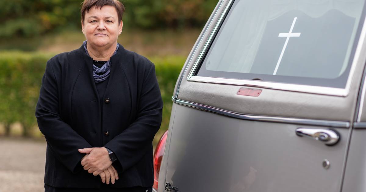 Inge werkt in de uitvaartsector: “Een begrafenis kost zo’n 6.000 euro ...