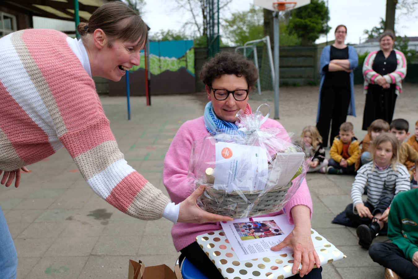 Annelies Van Gorp (61), directrice van De Zandloper, gaat op pensioen ...