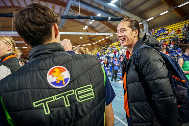 Taekwondoka Reshmie Oogink krabbelt weer op na haar verbanning op de ...