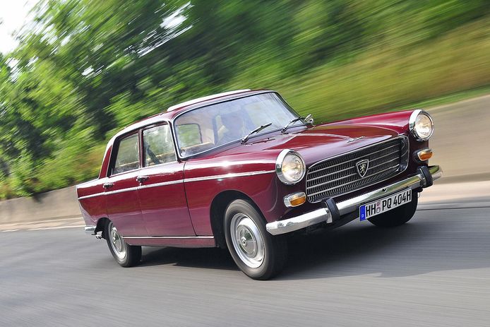 Een klassieke auto rijden zonder sleutelen? Deze tien modellen zijn ...