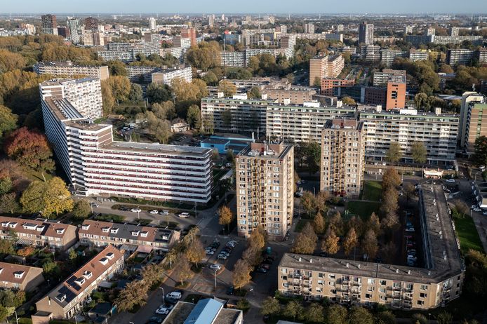 In deze jaren 70-wijk komen de problemen in kwadraat, maar bewoners ...