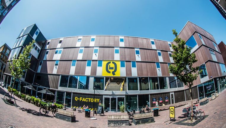 Q-Factory bouwt oefenruimtes om tot hotel | Het Parool