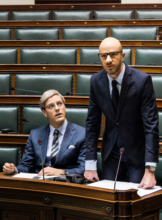 Walter Baele neemt afscheid van de typetjes uit zijn soloshows: “De ...