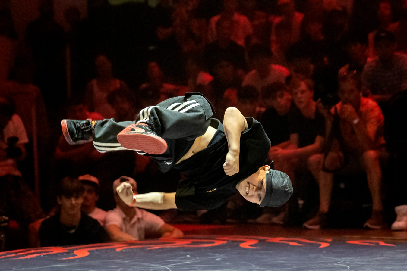 ‘Als een gladiator in de arena’ tijdens het WK Breakdance in Eindhovens ...