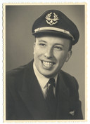 Piet Van Riet (90), levende legende onder de piloten: “Schrik? Eén keer ...