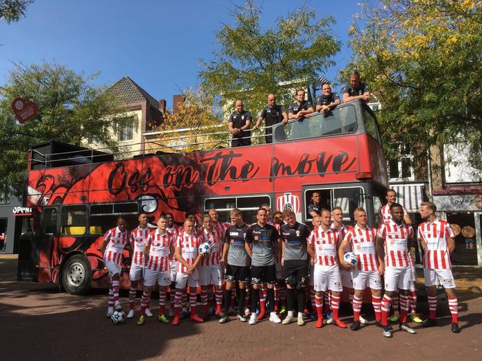 TOP Oss vindt eindelijk nieuwe shirtsponsor | Betaald Voetbal | bd.nl