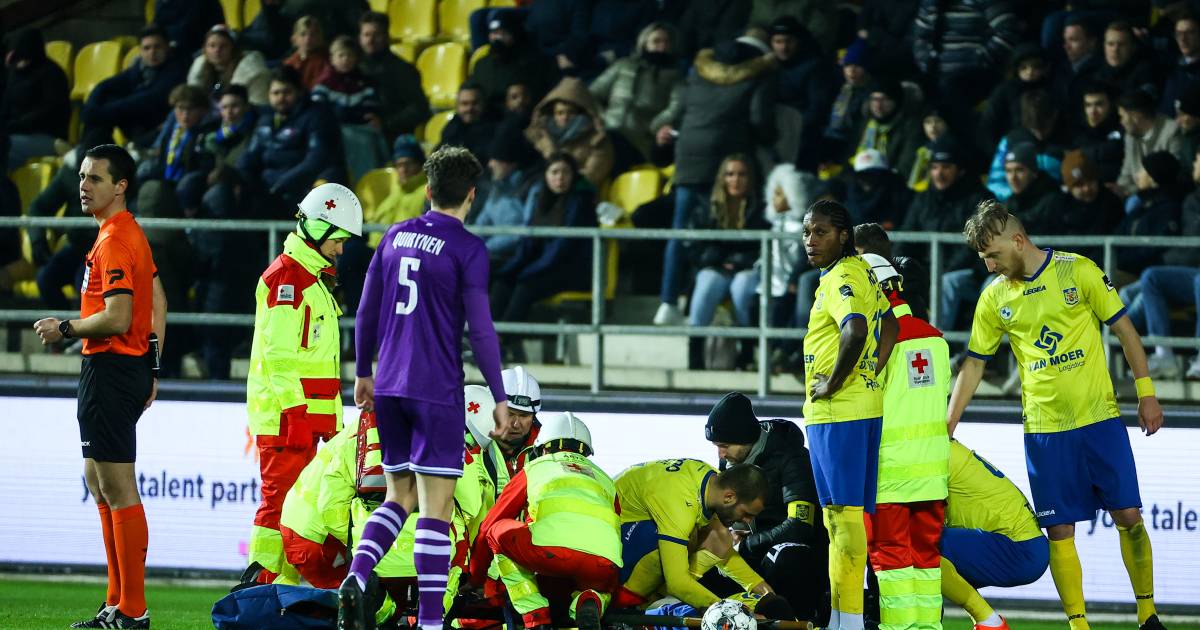 Horrorblessure en supportersgeweld ontsieren zege Beveren tegen Beerschot: “Hoop dat het meevalt ...