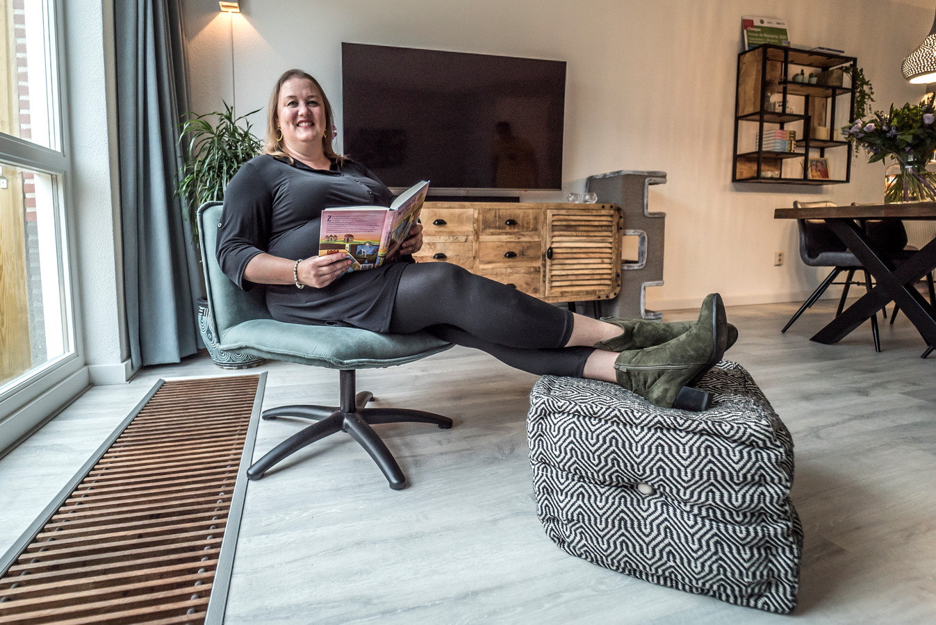 Zoetermeerse kinderboekenschrijver maakt serie over miljonairskind: hou ...