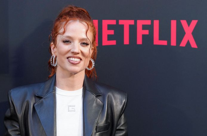 IN BEELD. Rode loper van ‘Beckham’: David en Victoria vergezeld door ...