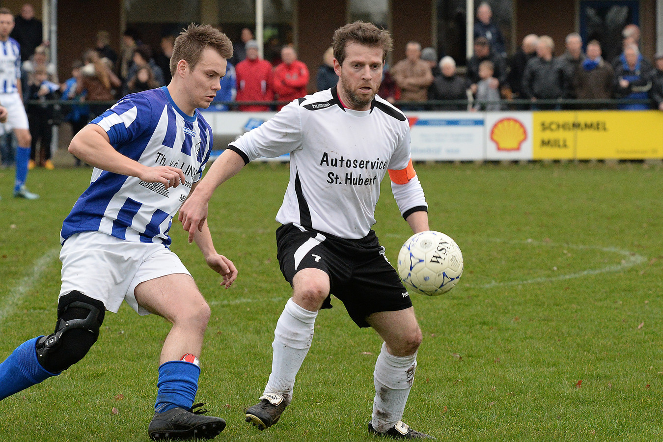 Jeugdspeler De Willy's beslist spectaculaire derby | Foto | gelderlander.nl