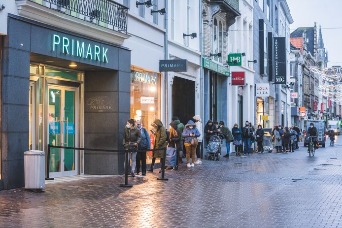Primark gaat aantal fysieke winkels fors uitbreiden ondanks ...