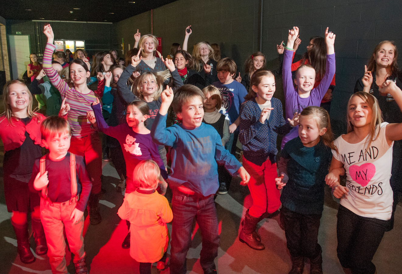 Kinderen uit lagere scholen mogen uit de bol gaan op fuif in De ...