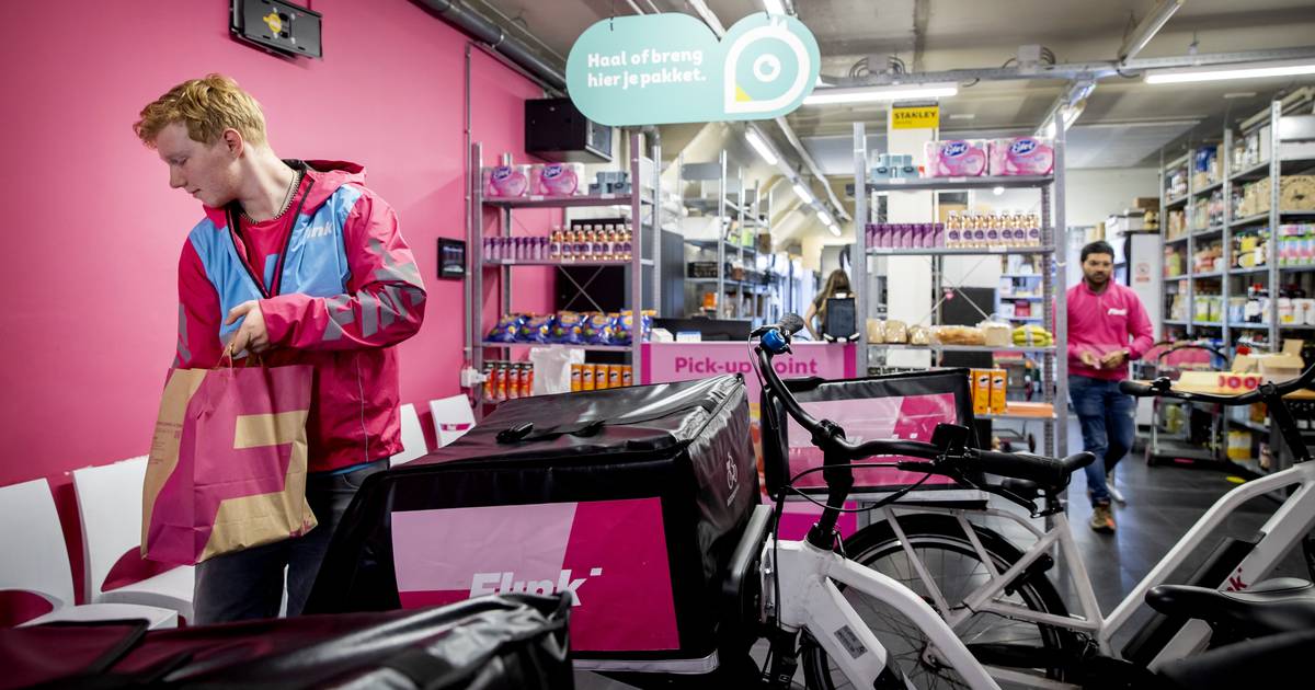 Flink verplaatst darkstore in West naar Van Slingelandtplein | Amsterdam | AD.nl