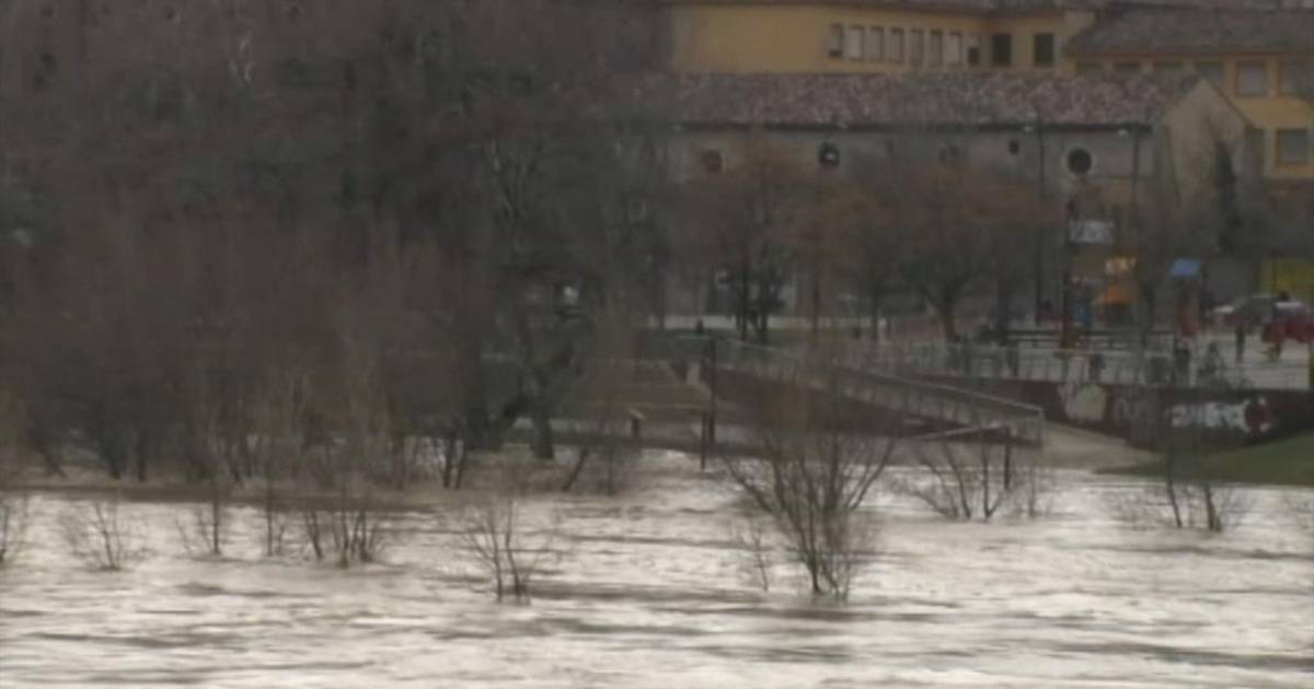 Zware overstroming in Noord-Spanje | Buitenland | hln.be