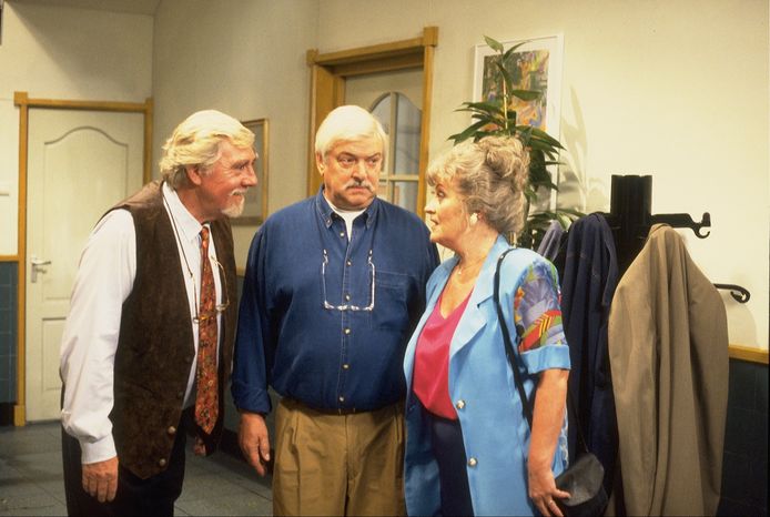 'Oppassen-opa' Ben Hulsman (86) overleden | Show | AD.nl