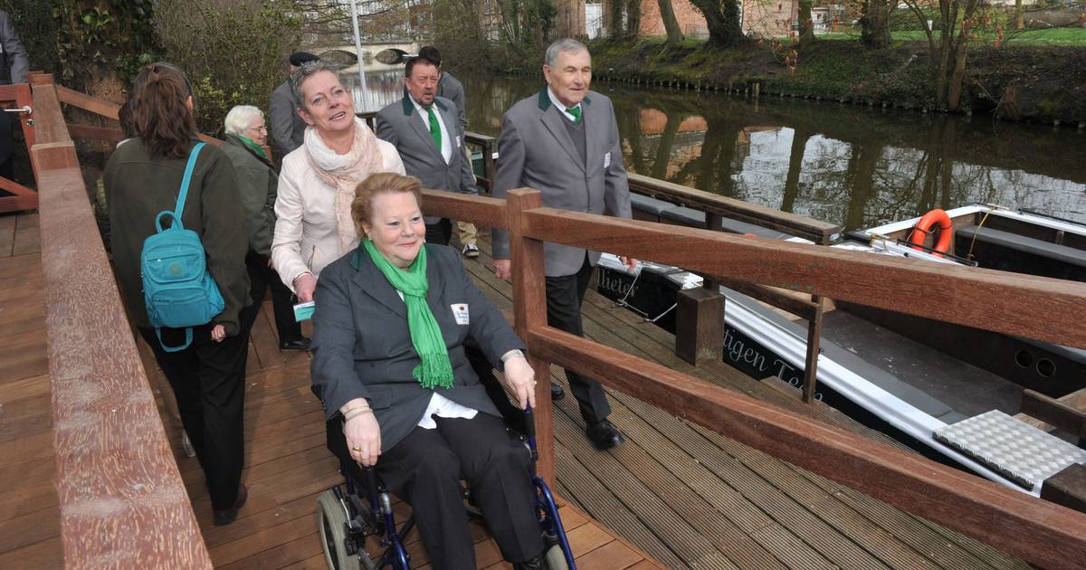 Bootvissers vieren start seizoen met opkuis Nete | Lier | hln.be