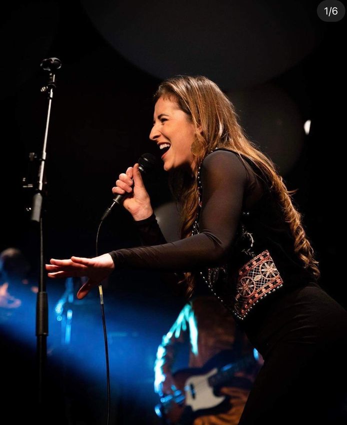 ‘Hot Shopping Night’ met Maxine Michiels in Westerlose ranch | Heist-Op ...