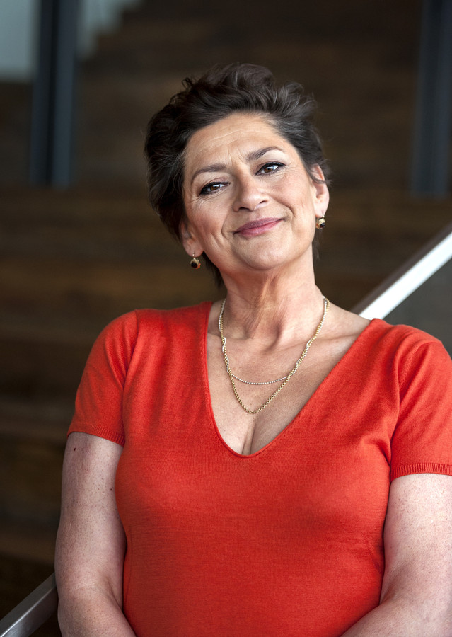 Annet Malherbe in Annie M.G. op Soestdijk | Foto | AD.nl