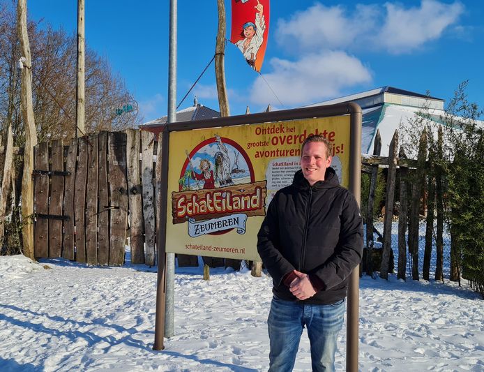 Bernard uit Beekbergen bouwt SchatEiland Zeumeren om tot groot ...