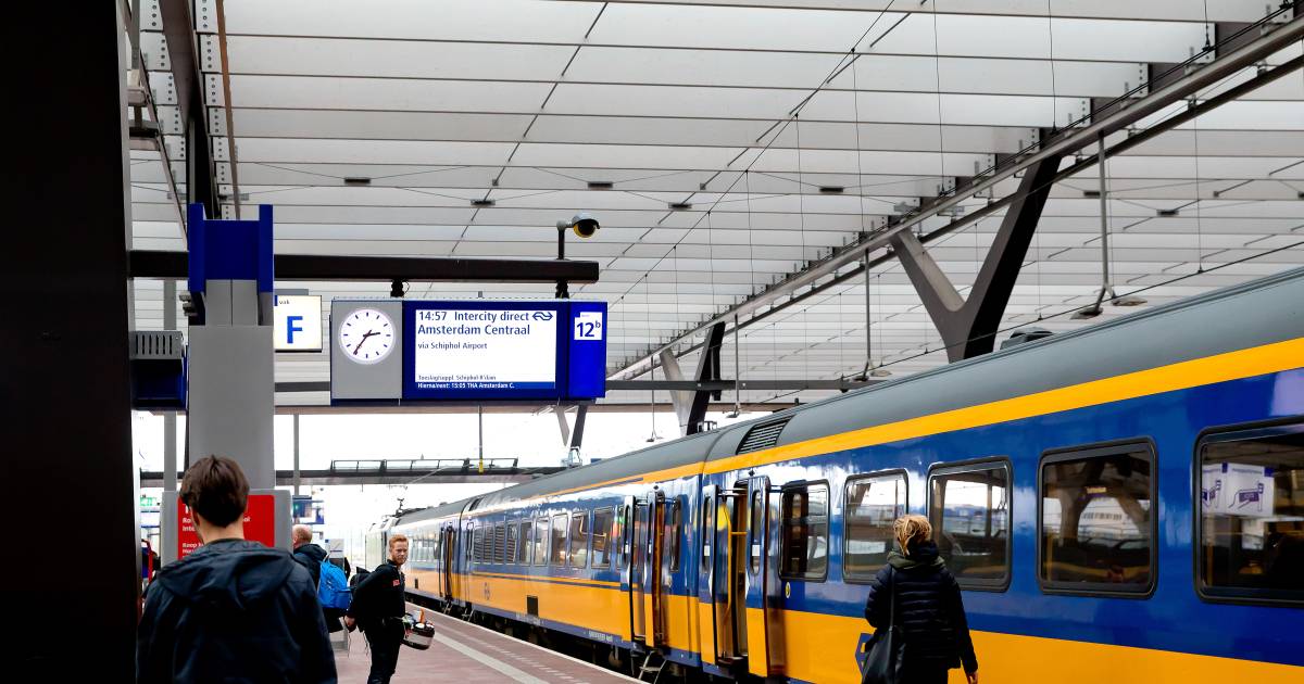 Intercity Direct naar Schiphol gaat vaker rijden | Rotterdam | AD.nl