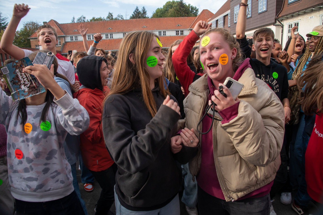 Stressfactor Live geeft kick-off-feestje in Mariagaard | Foto | hln.be