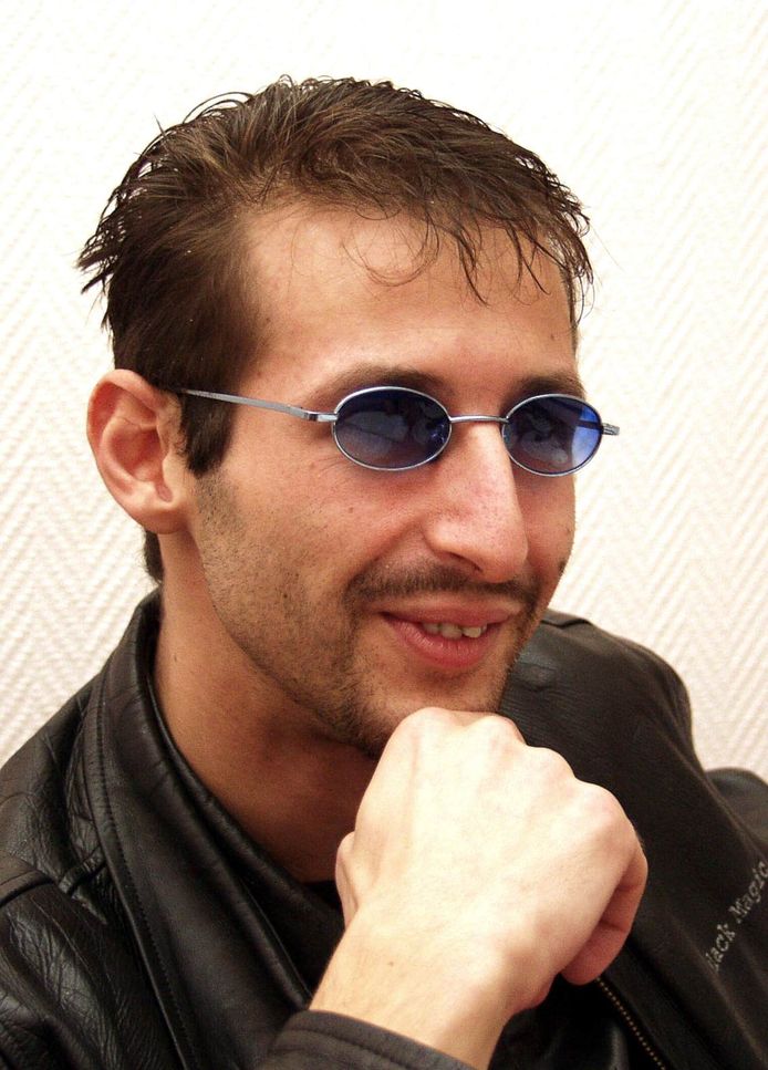 Matteo Simoni bevestigt: "Ik ga Dennis Black Magic spelen in nieuwe ...