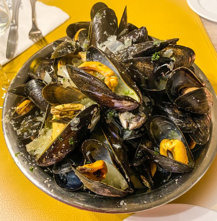 In dit restaurant zitten grote eters gebeiteld | Moerbeke-Waas | hln.be