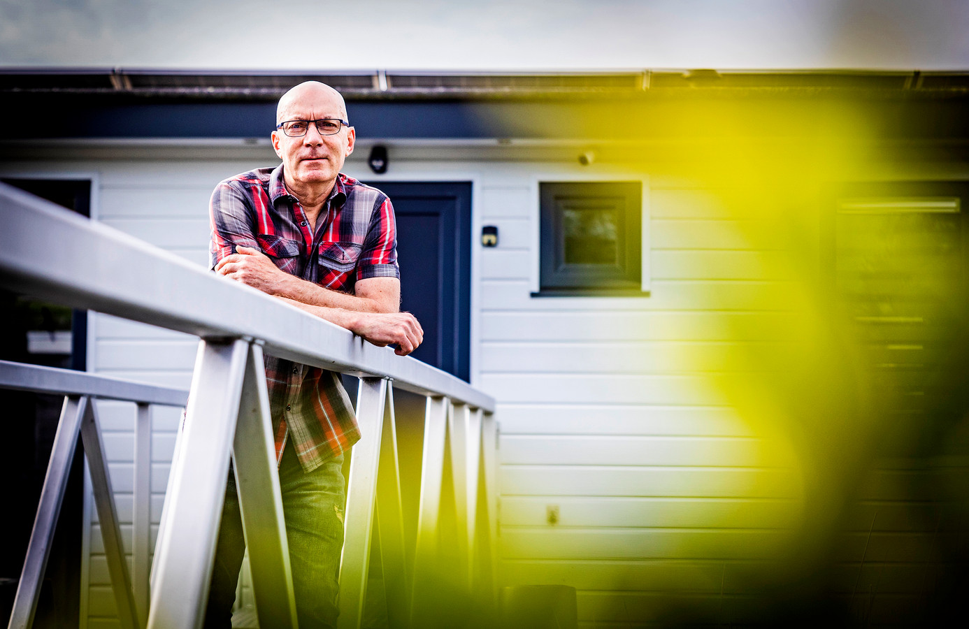 Leven van John (60) is verwoest door jarenlang werken in tabaksrook ...