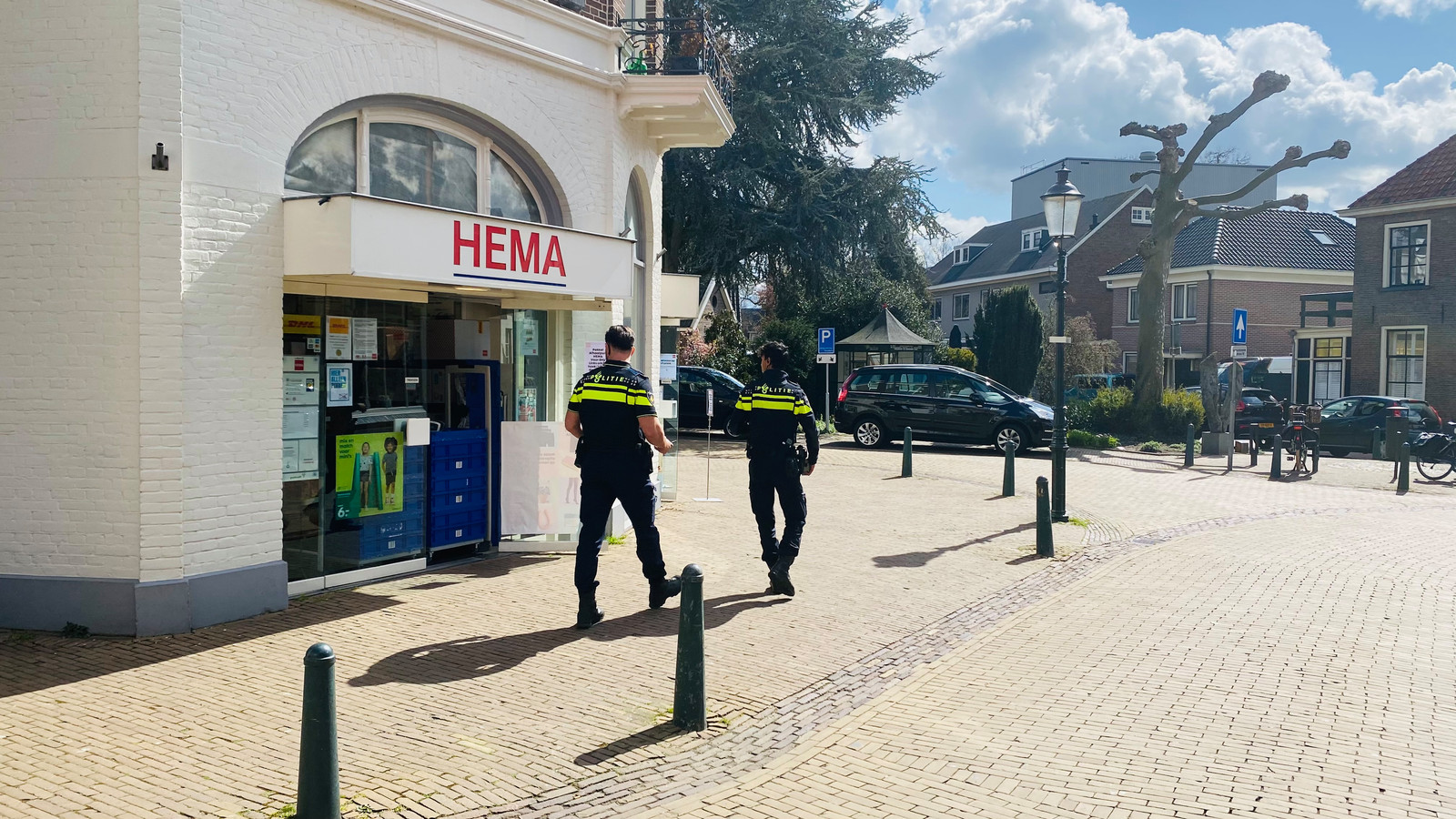 Mariska worstelt overvaller haar winkel in Lochem uit: ‘Hoe dúrf je in ...