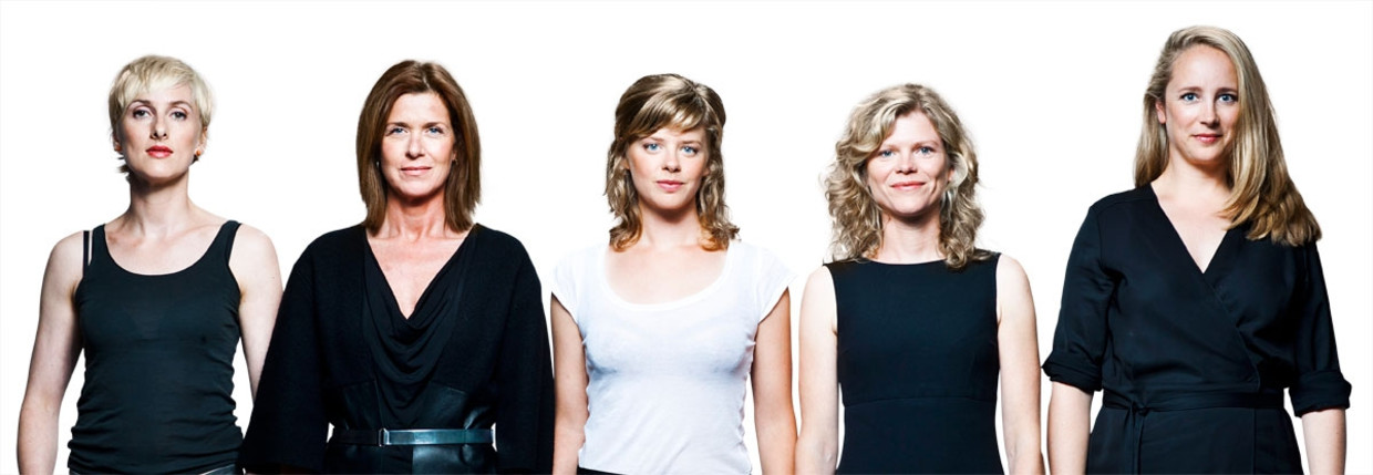 De vrouwen van 'Clan': Barbara Sarafian, Kristine Van Pellicom, Inge ...