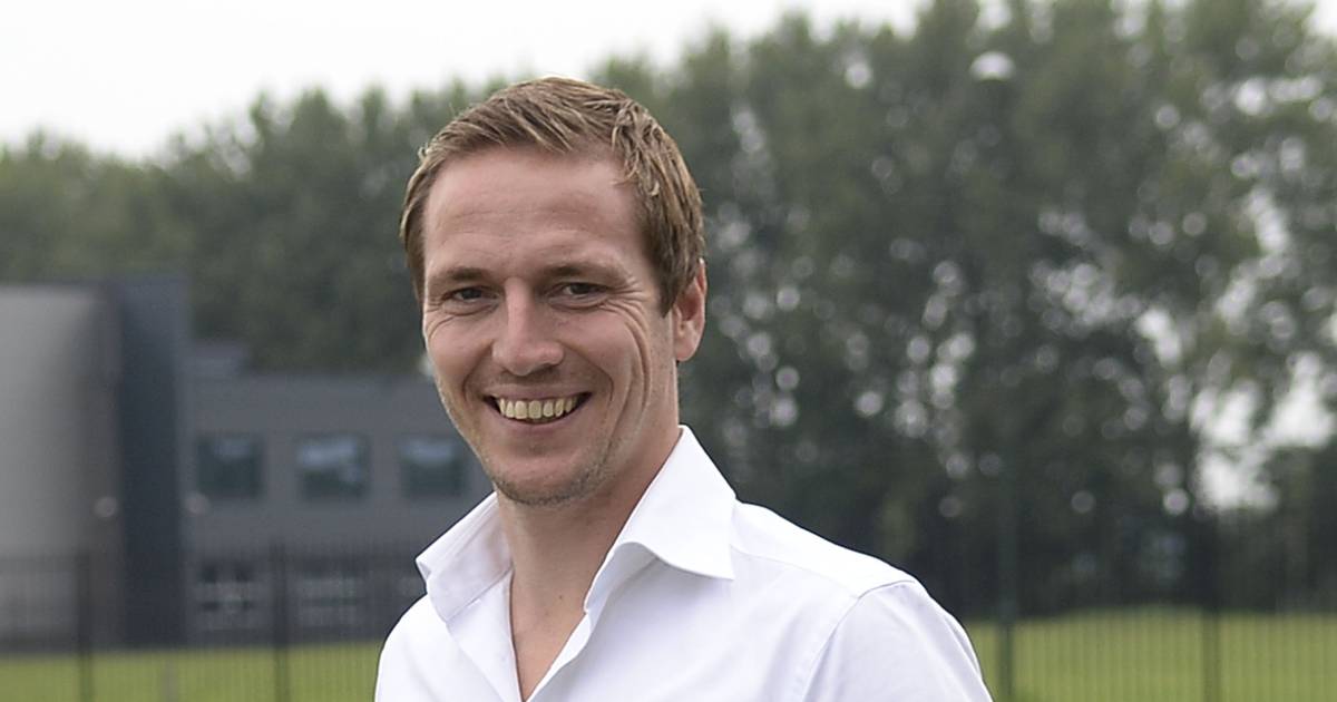 Stefan van Dam pakt door als jeugdtrainer | Dordrecht | AD.nl