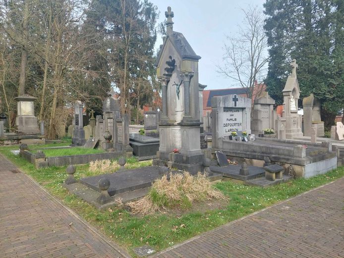 Hobbyfotograaf Donald Deblaere (73) over zijn Roeselare: “Bij deze ...