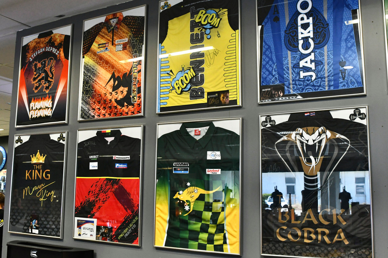 Dartshop in gewezen schoenenwinkel Brantano de grootste in Europa ...