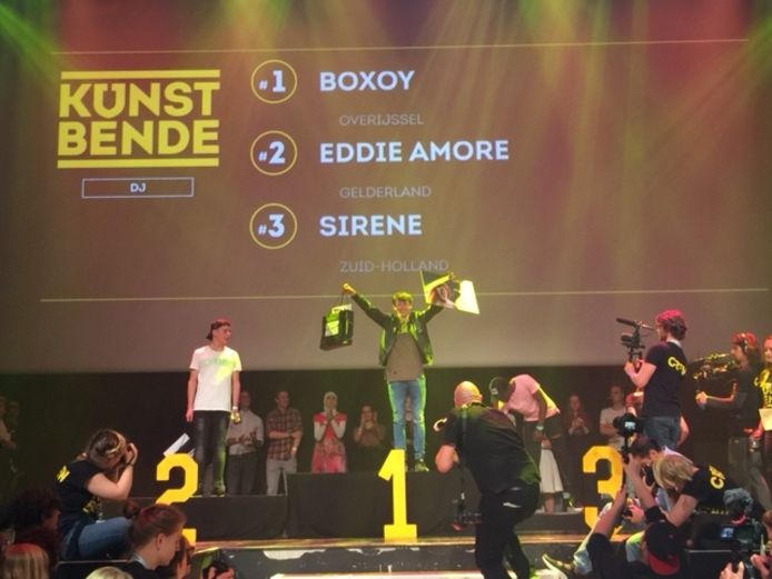 DJ Yoran Bosch (15) uit Rijssen wint talentenstrijd en mag draaien op Mysteryland | Rijssen ...