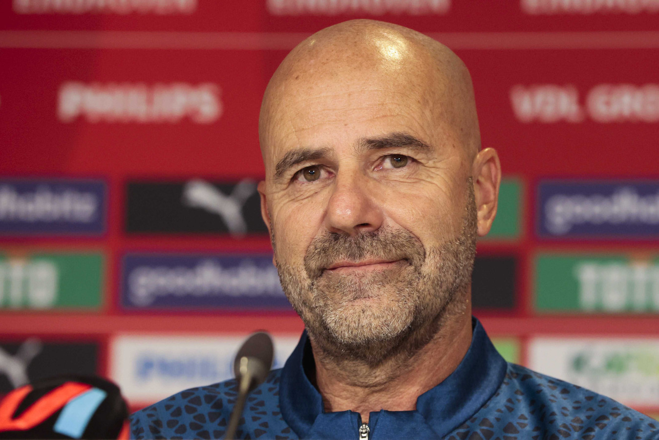 Peter Bosz zet bij PSV vol in op Noa Lang en Xavi Simons en baalt van ...