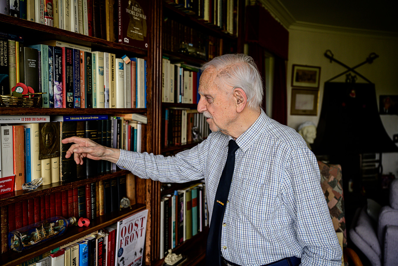 Bob Cools, oud-burgemeester van Antwerpen, wordt 90 én heeft nog altijd ...