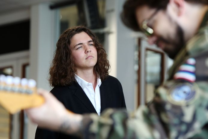 Waylon bezoekt school van The Voice-finalist Sem | Brabant | bd.nl