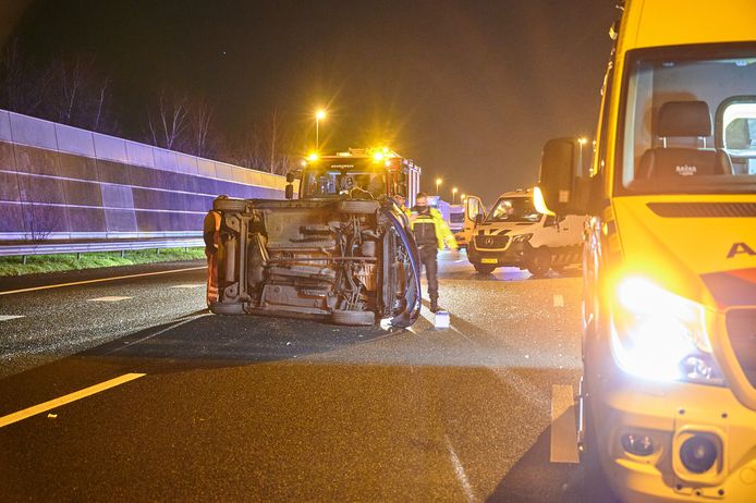 A16 bij afslag Rijsbergen na ongeluk weer vrijgegeven | Breda | bndestem.nl