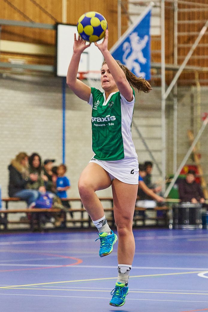 Fleur Hoek een garantie voor doelpunten bij Fortuna | Regiosport Den ...