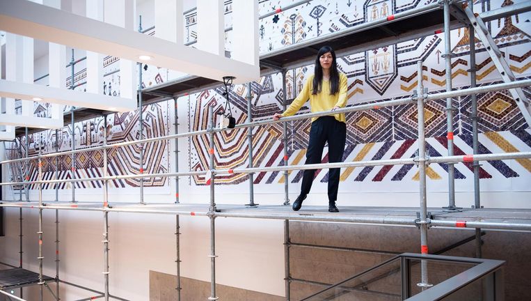 'Werk Jennifer Tee geeft beeld aan reis van de mens' | De Volkskrant