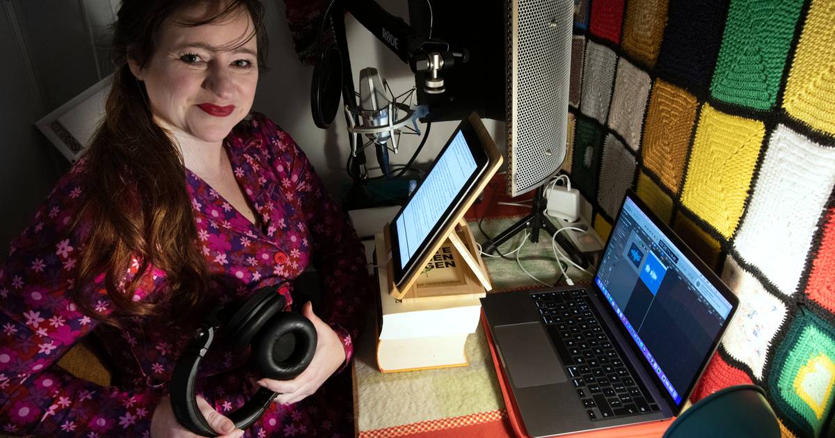 Jantine heeft al 46 luisterboeken ingesproken en er is een héle grote ...