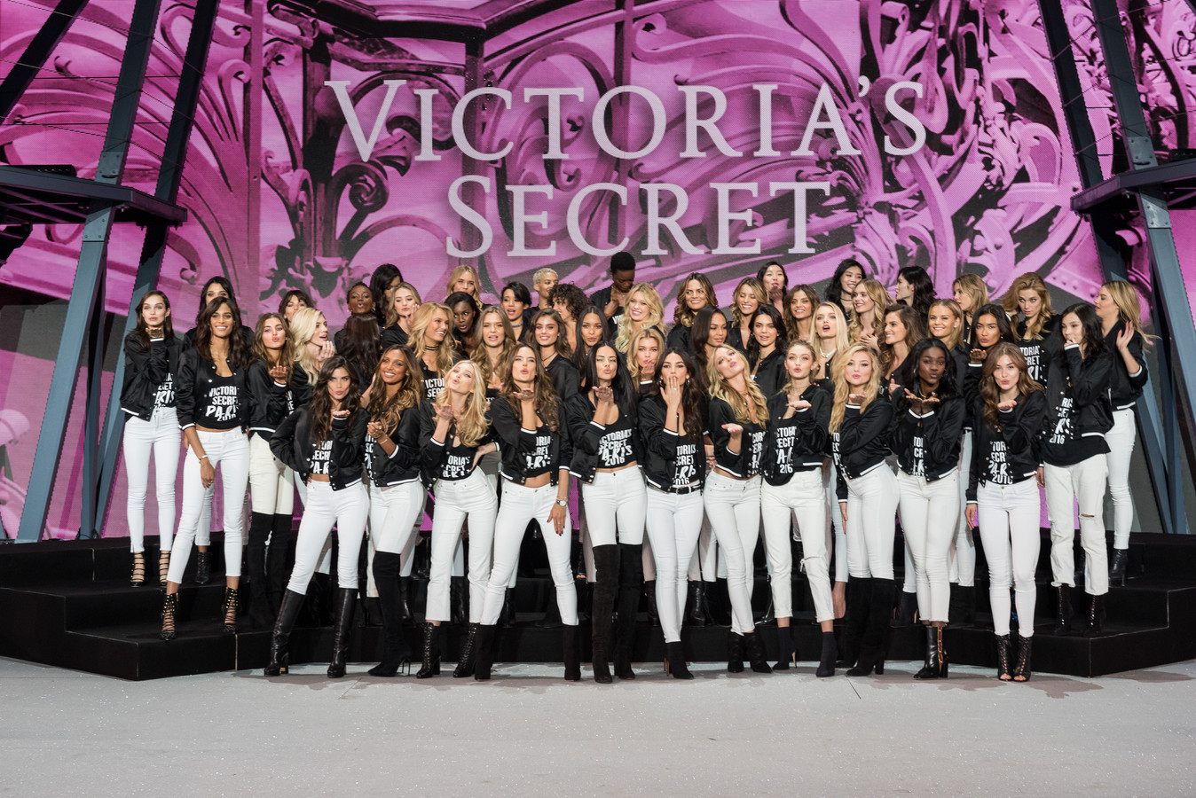 RECENSIE. ‘Victoria’s Secret: Angels & Demons’: “Van het toppunt van ...