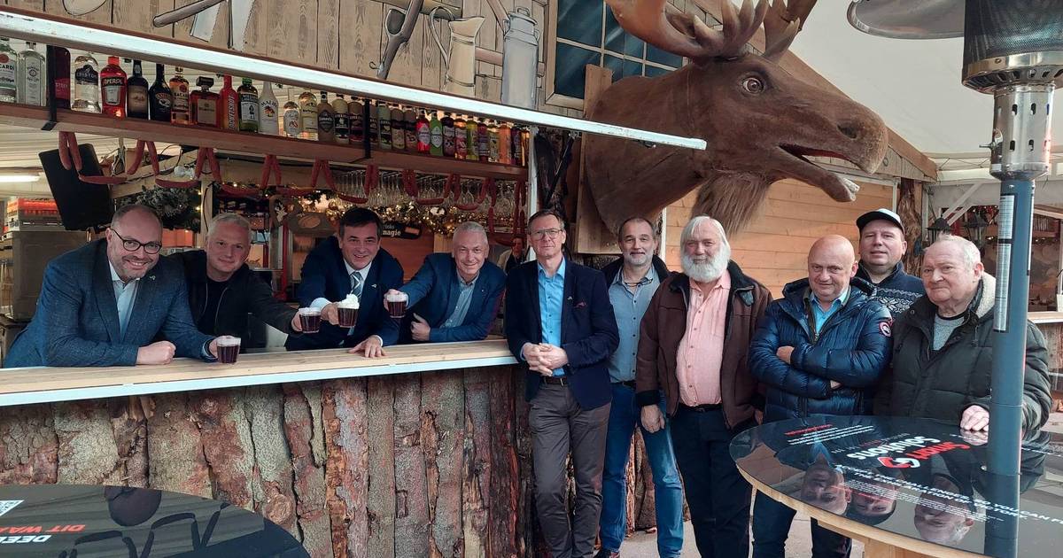 Roeselare viert kerst met rolschaatspiste, carrousel, reuzenrad, 3 ...