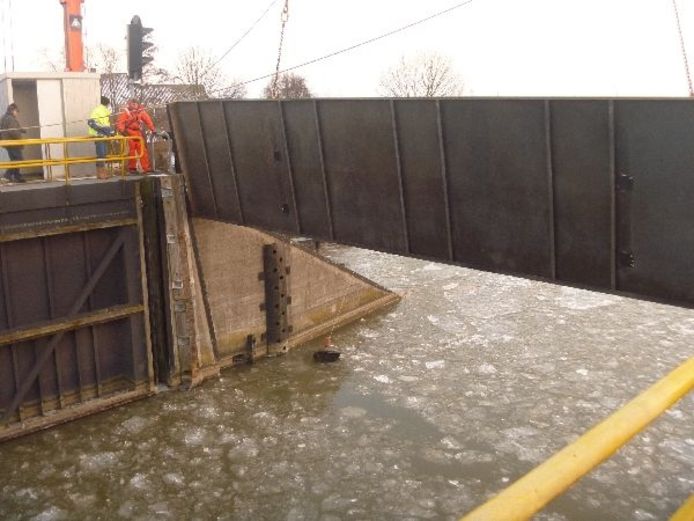 Rijkswaterstaat zet stuw Lith niet open | Oss e.o. | bd.nl