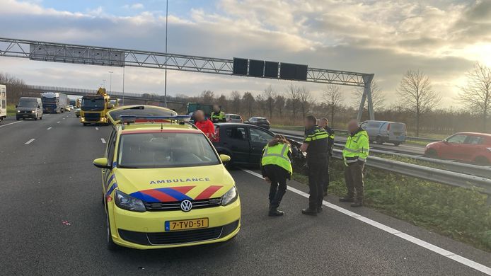Vertragingen op A16 vanuit Breda na ongeluk ter hoogte van knooppunt Zonzeel opgelost | Breda ...